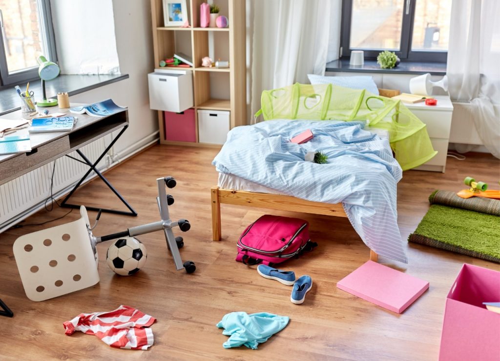 Gereget, Kamar Si Kecil Sering Berantakan? Berikut 7 Tips Membenahi ...